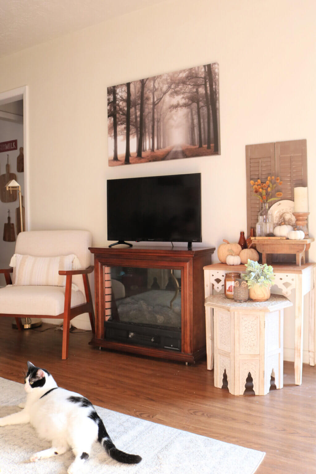 Spring Apartment Decorating Refresh · Cozy Little House